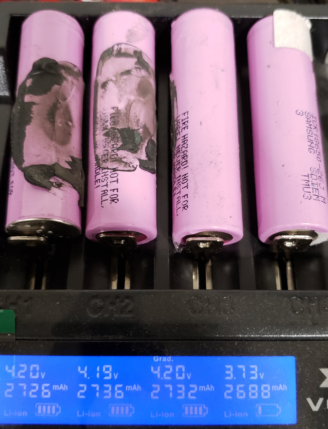 (NEW SHIPMENT) Excellent Condition Samsung 26J 18650 3.6v 2.6Ah cells ...