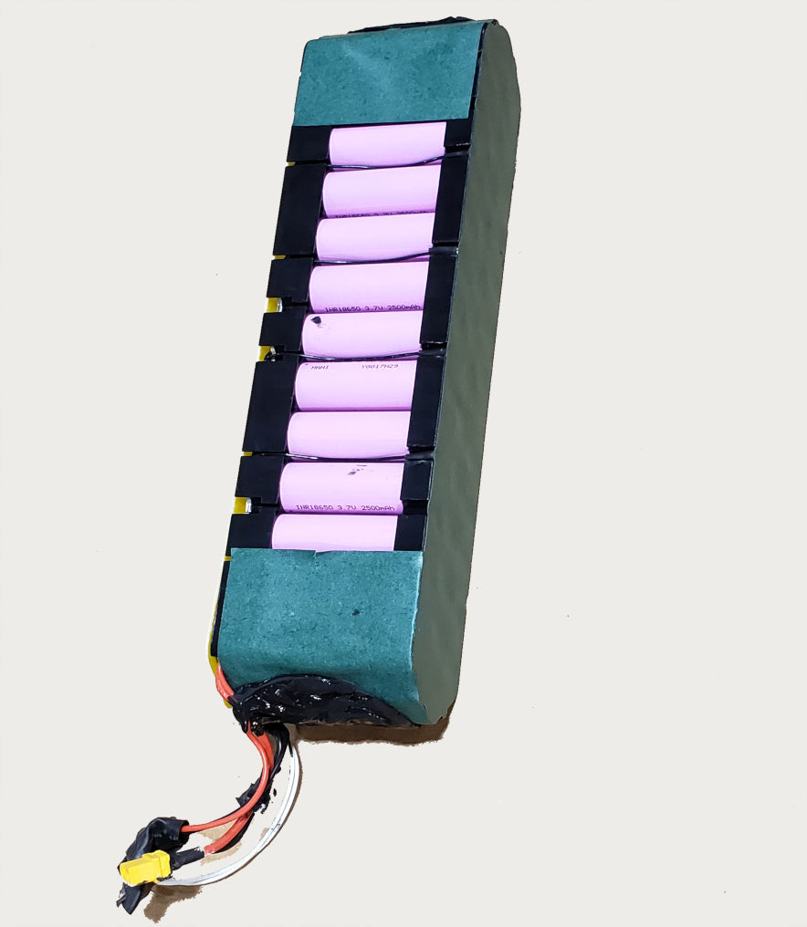 39x INR18650 3.7v 2.5Ah cells in a 48v 7.5Ah 360Wh pack for cell recov ...