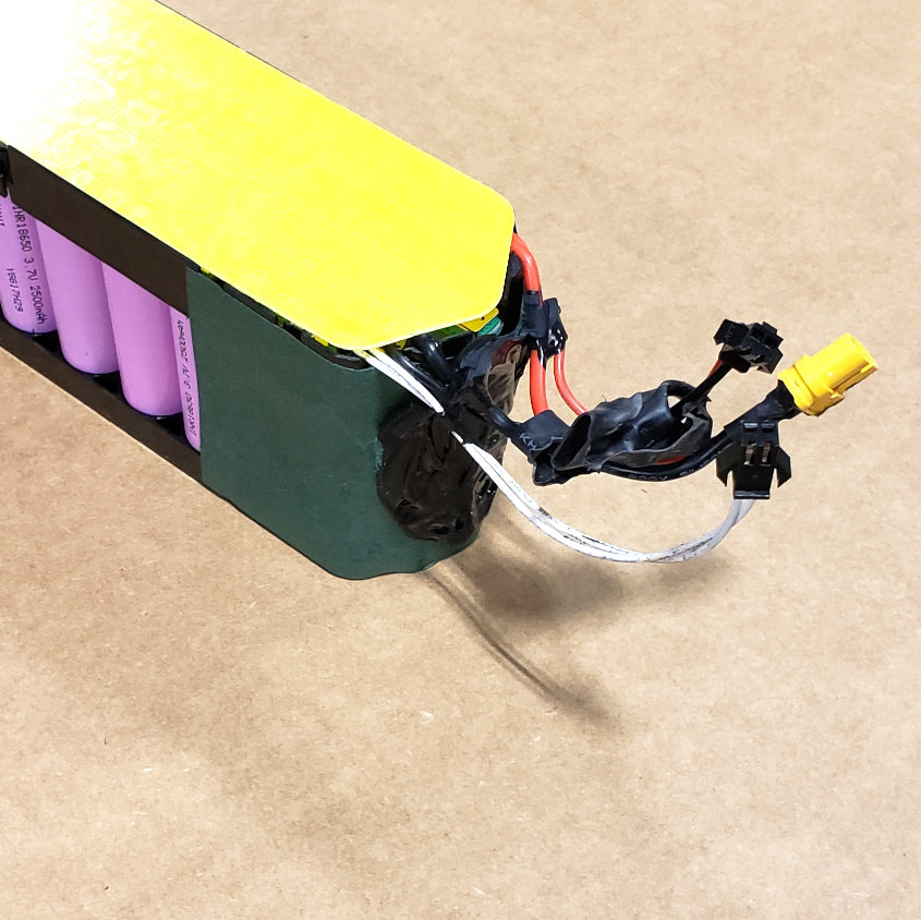 39x INR18650 3.7v 2.5Ah cells in a 48v 7.5Ah 360Wh pack for cell recov – Battery Clearing House